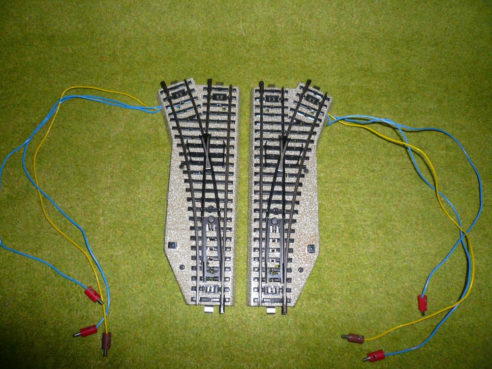 Elektrisches Weichenpaar (M) Artikel Nr. 5203 und 5204 | Kaufen auf Ricardo