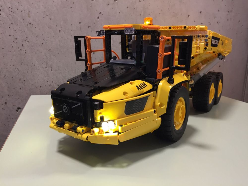 Lego Technik VOLVO A60H Inkl. LED | Kaufen auf Ricardo