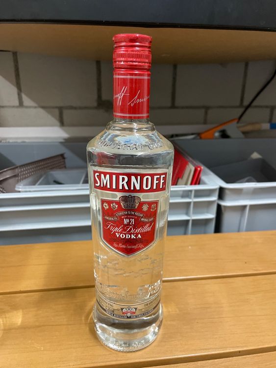 Smirnoff Vodka (Neu (gemäss Beschreibung)) in Mülligen für CHF 9 – mit ...