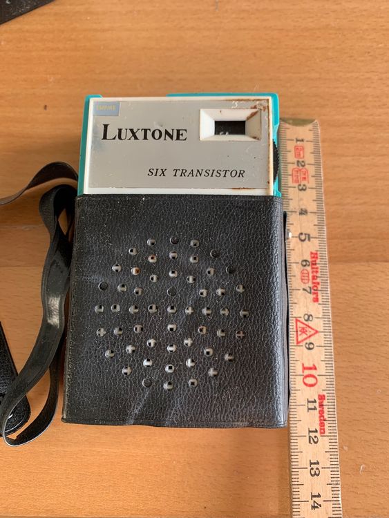 2 alte Taschenradios Sony & Luxtone (Gebraucht) in Lyss für CHF 9 – mit ...