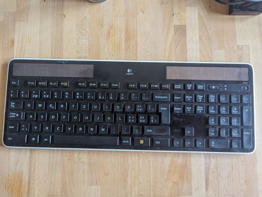 Tastatur - Logitech K750 (Gebraucht) in Kreuzlingen für CHF 10 – mit ...