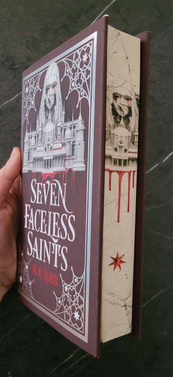 Fairyloot special signed edition of Seven Faceless Saints (Neu (gemäss ...