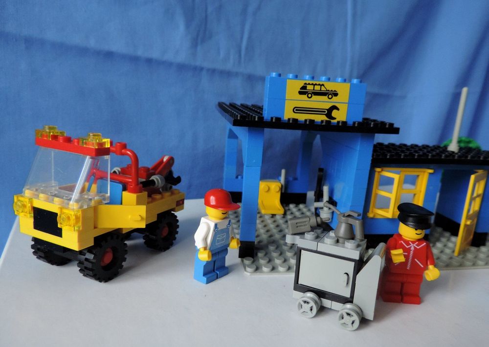 Auto Repair Shop, Set 6363 + Auto Pneu Service, Set 6655 (Gebraucht) in ...