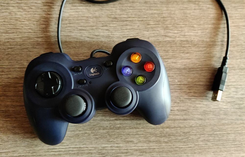 Logitech Gamedpad/Controller F310 | Kaufen auf Ricardo