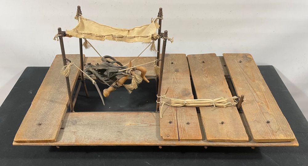 Rene Moser (1943) grosse Skulptur (Gebraucht) in Root für CHF 510 – mit ...