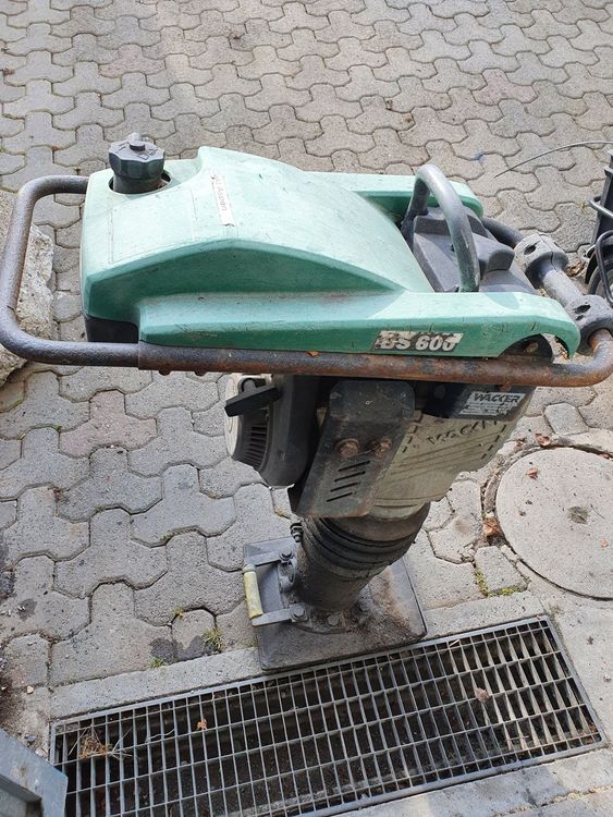 Wacker Grabenstampfer leider BS Defekt (Defekt) in Reutigen für CHF 250 ...