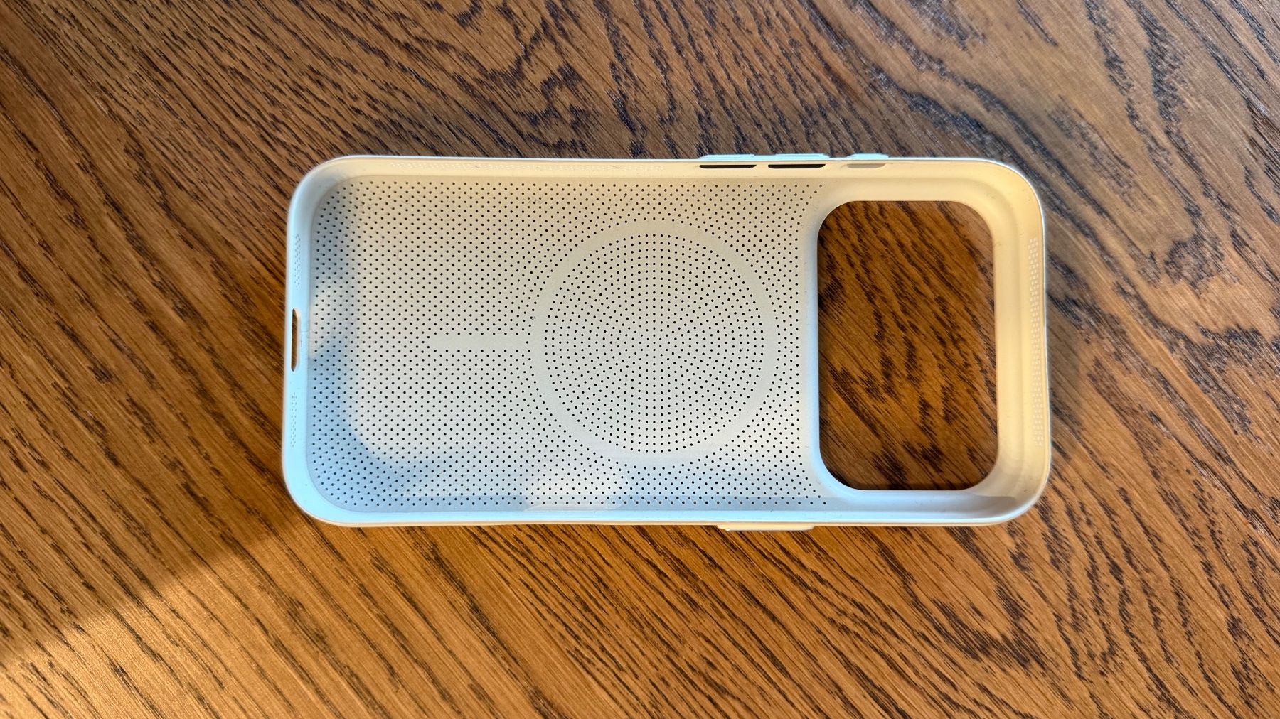 iPhone 17 Pro Case - Grey - MagSafe 📱👌! (Neu (gemäss Beschreibung)) in ...