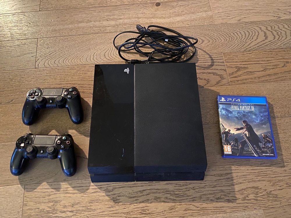 PS4 400GB + 2 Controller + Game (Gebraucht) in Lonay für CHF 185 – mit ...