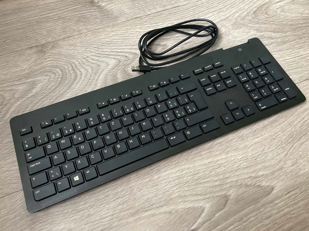 hp TPC-C001K Tastatur / Schweiz / Kabelgebunden / wie neu (Neu (gemäss ...