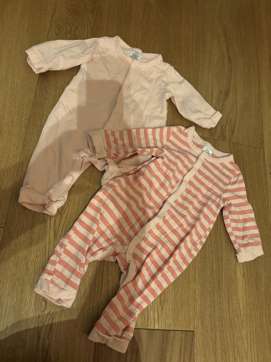 2er Set Baby Schlafanzüge, Grösse 62/68, Top Zustand! (Neu (gemäss ...