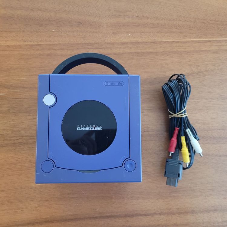 Console Nintendo GameCube – DOL-001(EUR) – Défectueuse (D'occasion) à ...
