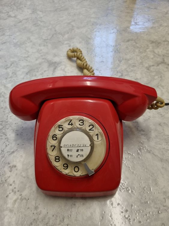 Rotes Wählscheiben Telefon | Kaufen auf Ricardo