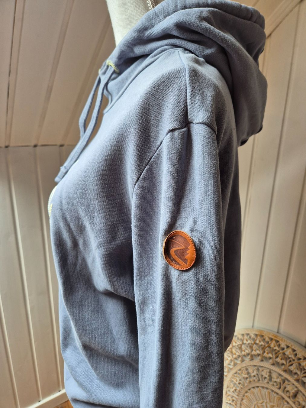 MALOJA 💛💙 hoodie pullover Grösse M (Gebraucht) in Niederweningen für ...