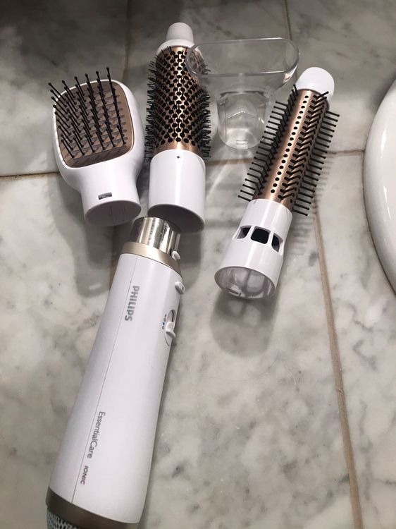 Styler Philips Essential Care ionic (Gebraucht) in Hombrechtikon für ...