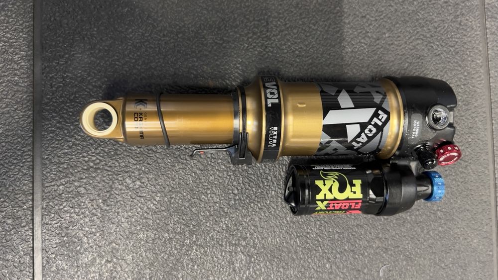 Fox Factory FLOAT X 2POS-ADJ Evol Metric Trunnion 185X55 (Neu (gemäss ...