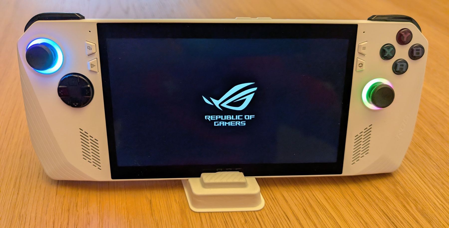 ASUS ROG Ally Z1 Extreme 2 To (Neuf (Voir description)) à Bex pour CHF ...