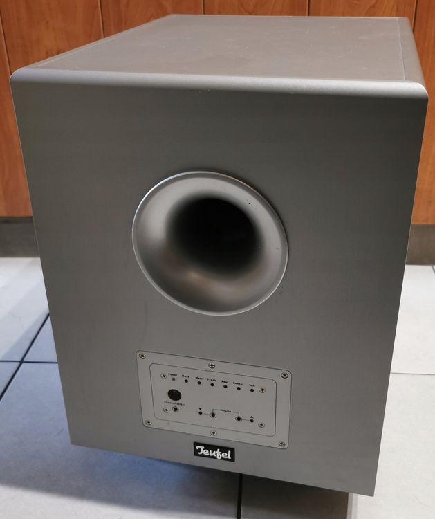 AKTIV TEUFEL SUBWOOFER Concept E Magnum Power Edition (Gebraucht) in ...