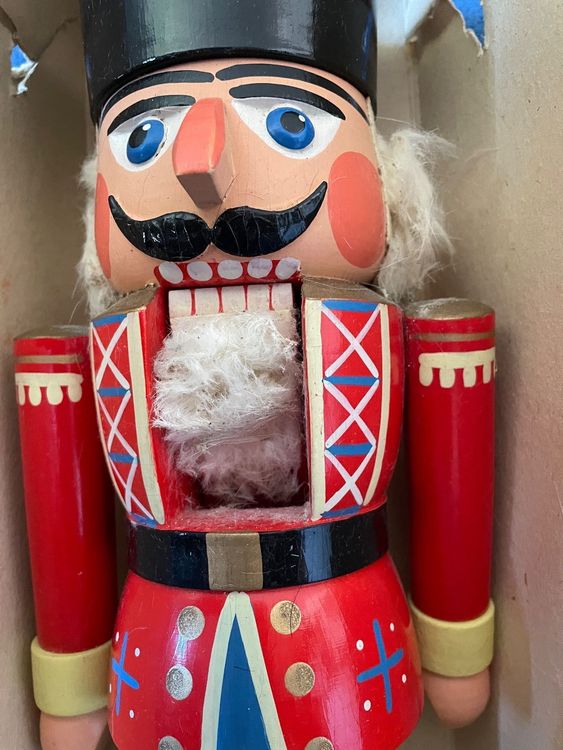 Nussknacker Erzgebierge alt DDR Holz Weihnachtsdekoration (Gebraucht ...
