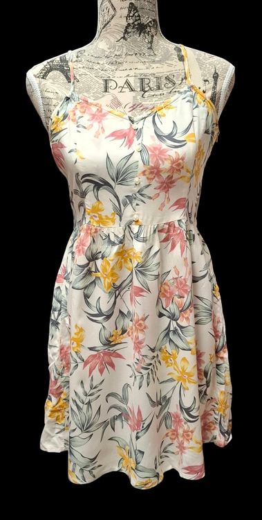 210 – Robe H&M – EUR-34 (XS) (Gebraucht) in Savièse für CHF 1 – mit Lieferung auf Ricardo kaufen