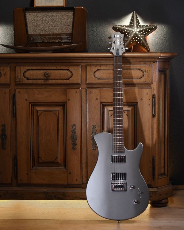 Relish Trinity Silver Guitar / New! (Neu (gemäss Beschreibung)) in für ...