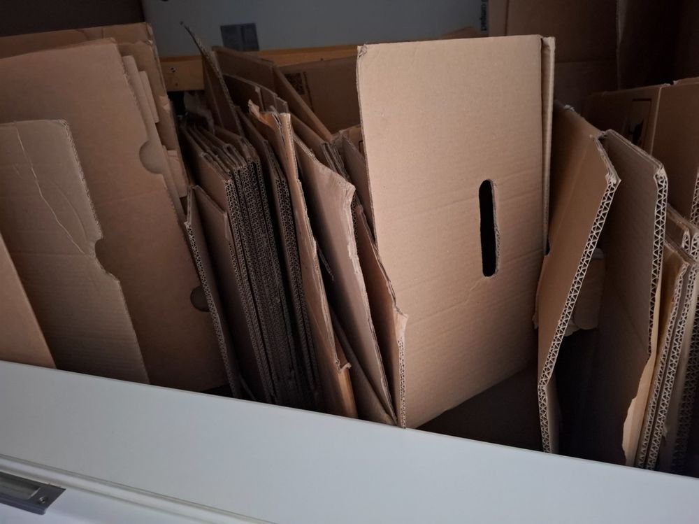 Lot de 10 cartons de déménagement, divers formats (D'occasion) à Morens ...