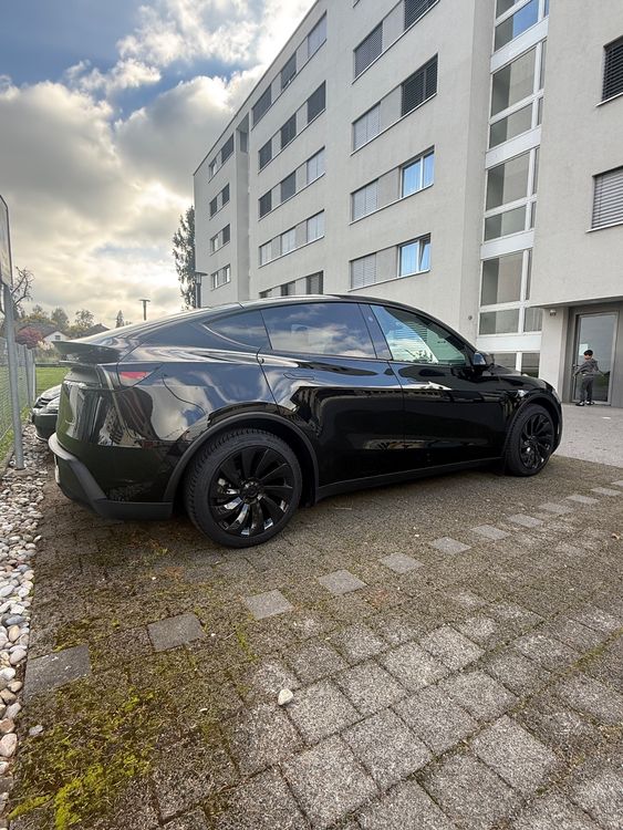 Tesla Model Y Juniper Dual Motor Long Range AWD 2025 (D'occasion) à ...