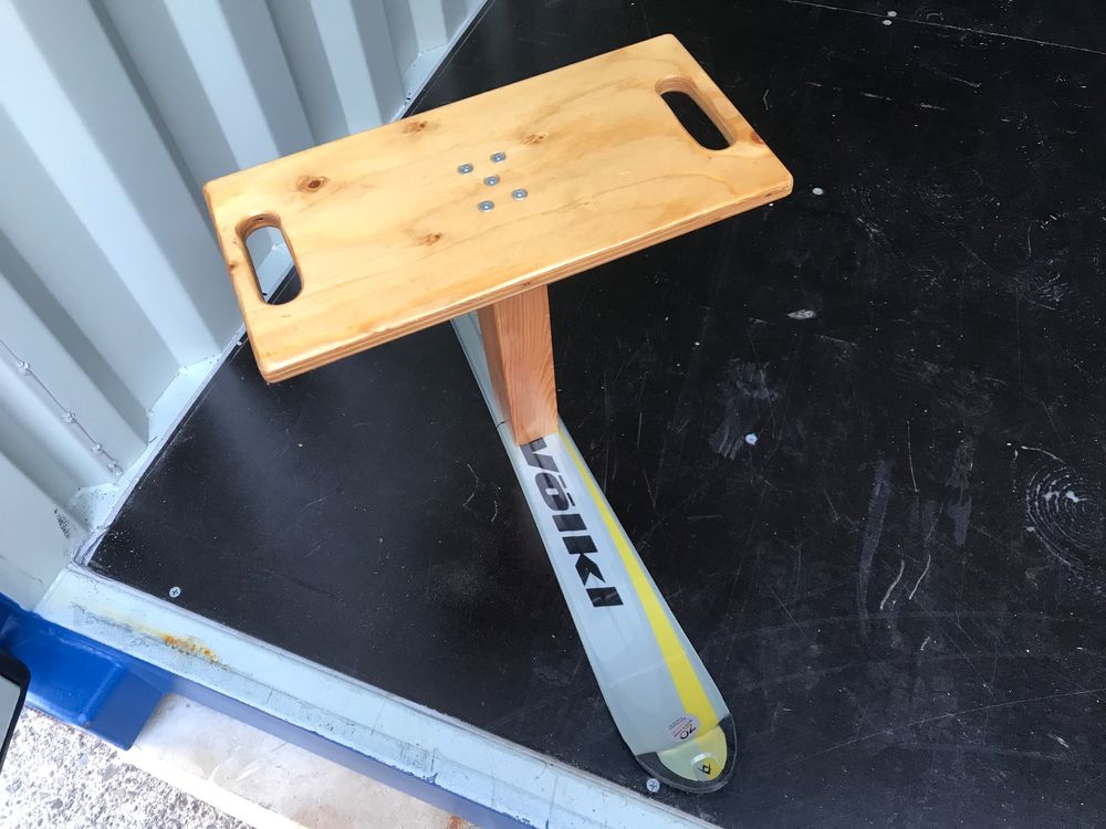 Ski Sitz Hocker Gemmel Fun Schlitten Spielzeug Funsport (Gebraucht) in ...