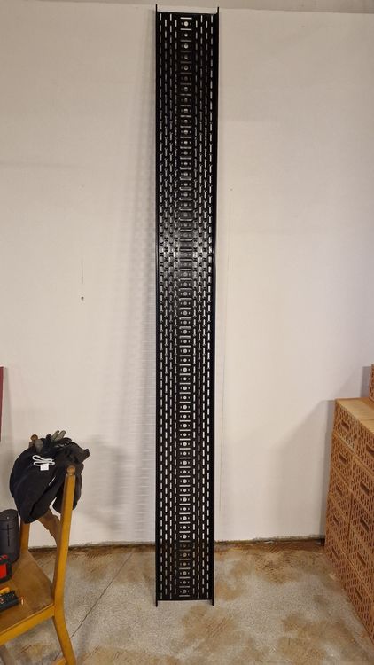 Kabeltrasse schwarz 30cm | Kaufen auf Ricardo