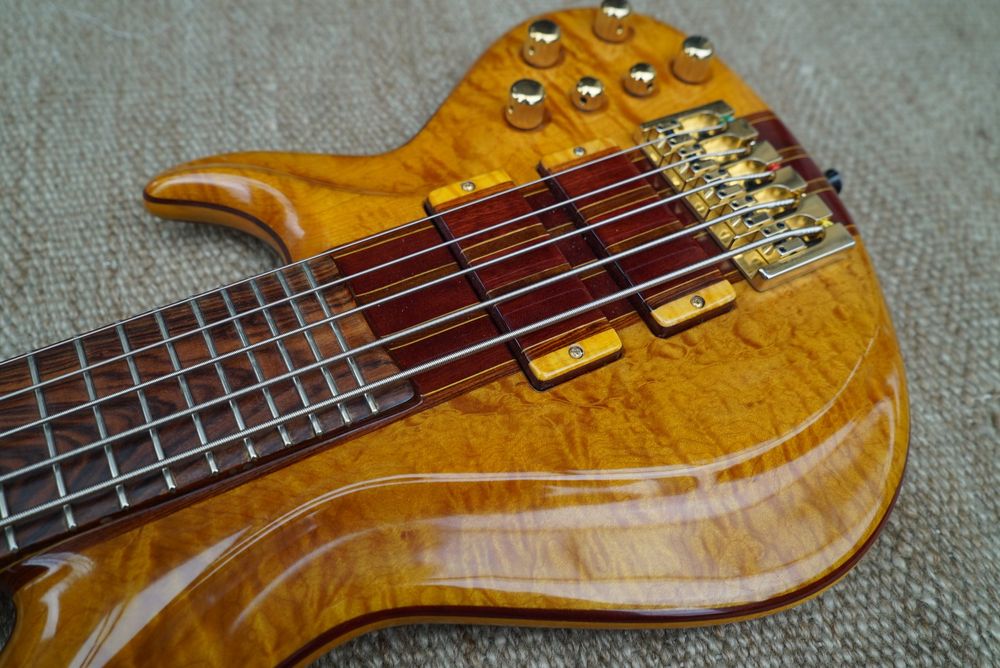 Vadim handmade custom 5-String Bass ***HANDMADE IN CANADA*** (Gebraucht ...