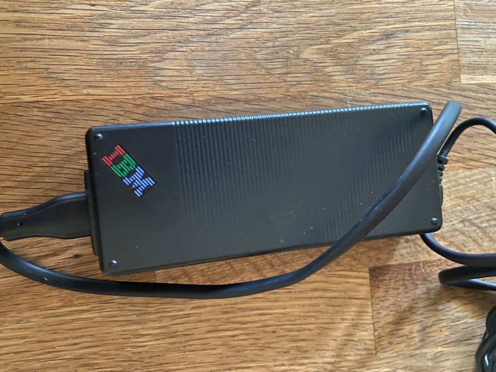 IBM AC Adapter | Kaufen auf Ricardo