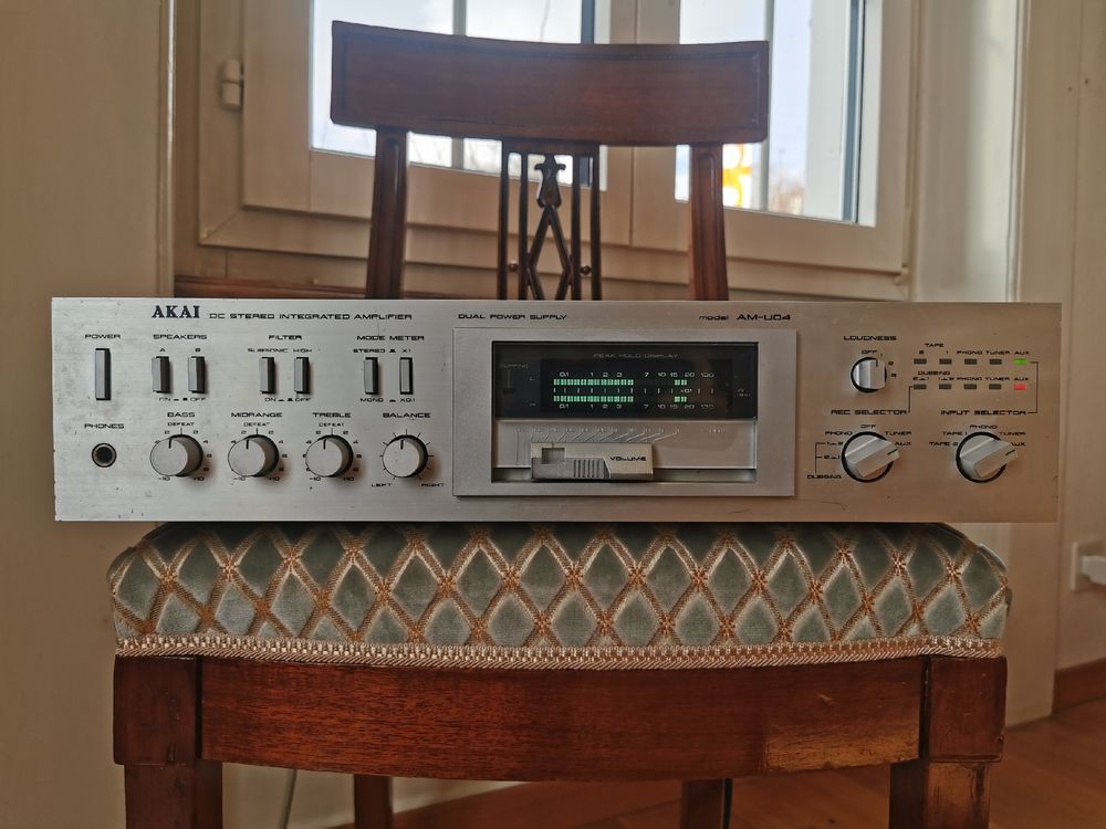Akai AM-U04 vintage integrated amplifier (Gebraucht) in La Neuveville ...