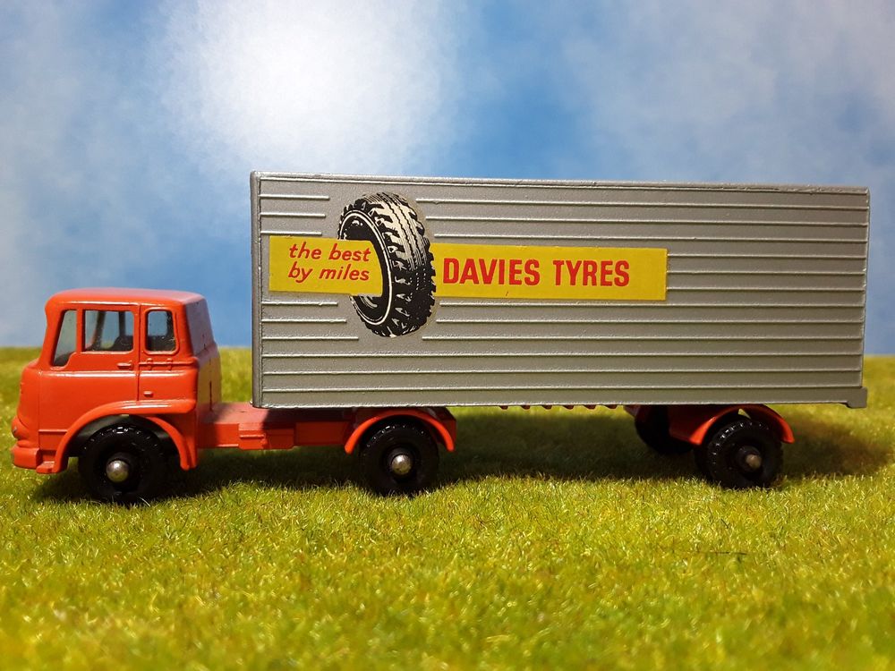 Matchbox Major Pack 2 _ York Freightmaster Trailer _ LKW (Gebraucht) in ...