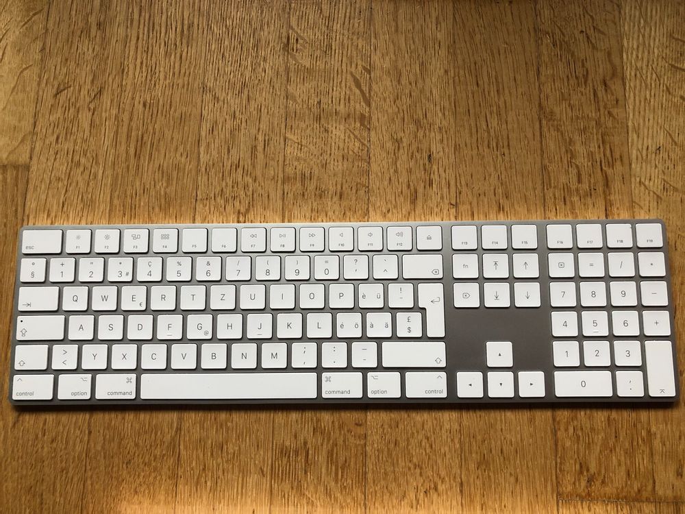 Tastatur Apple magic keyboard CH Layout with numeric keypad (Gebraucht ...