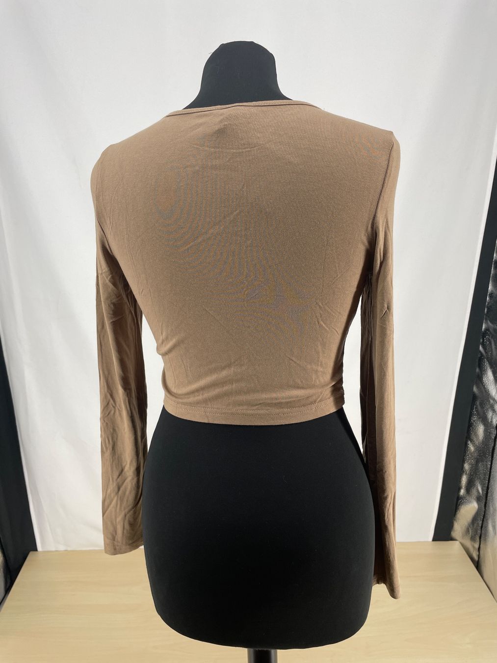 Crop top manches longues SHEIN (D'occasion) à Lausanne pour CHF 8 ...