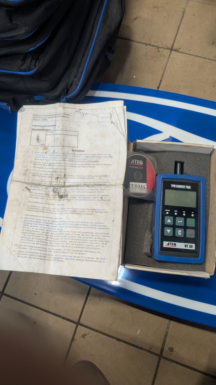 ATEQ VT30 TPM Reifendruck Sensor Reset Tool (Gebraucht) in Klosters ...