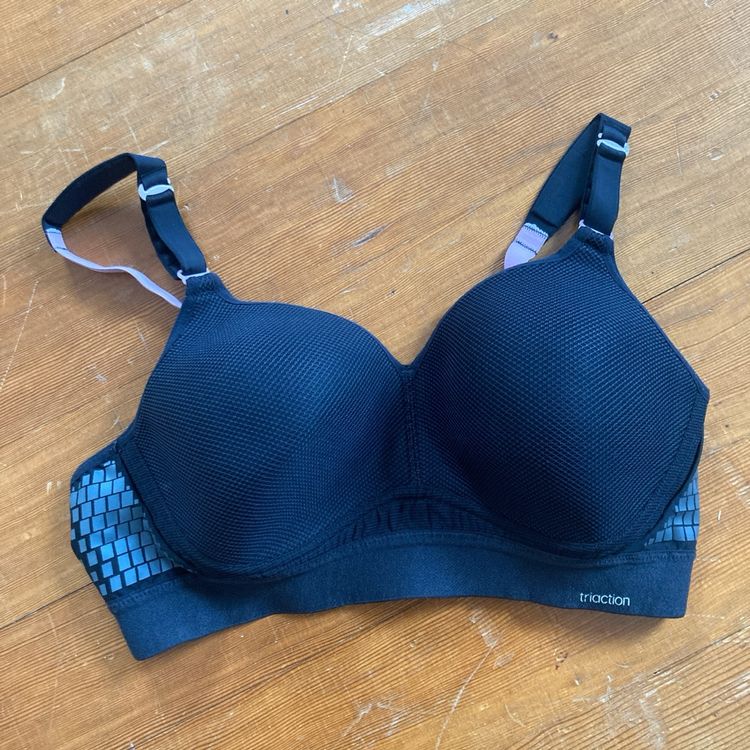 Triumph Sport BH 85B (Gebraucht) in Windisch für CHF 20 – mit Lieferung auf Ricardo kaufen