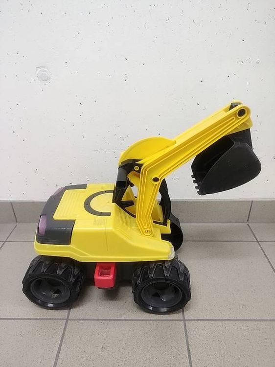 Aufsitz Bagger Kinder gelb (Gebraucht) in Wädenswil für CHF 1 – nur ...