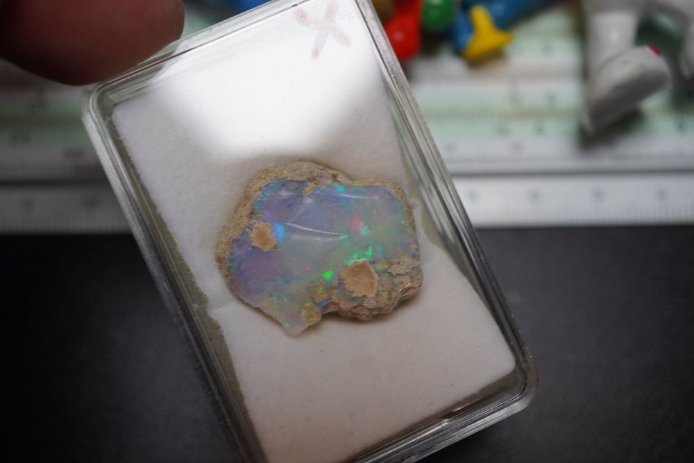 Opal Multi Farben Nuss 22mm wert 60.- (Neu und originalverpackt) in ...