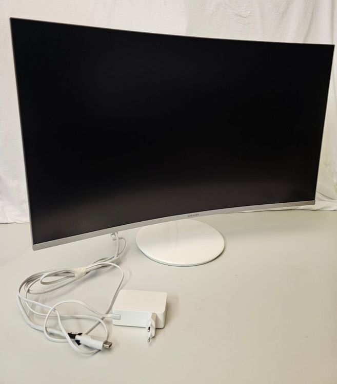 Samsung 32 Zoll Curved Monitor – WQHD, 75Hz, VA-Panel (Gebraucht) in ...