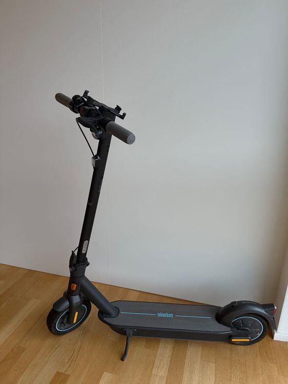 Segway Ninebot Kickscooter Max G30D E-Scooter 20 km/h, 65 km (Gebraucht ...