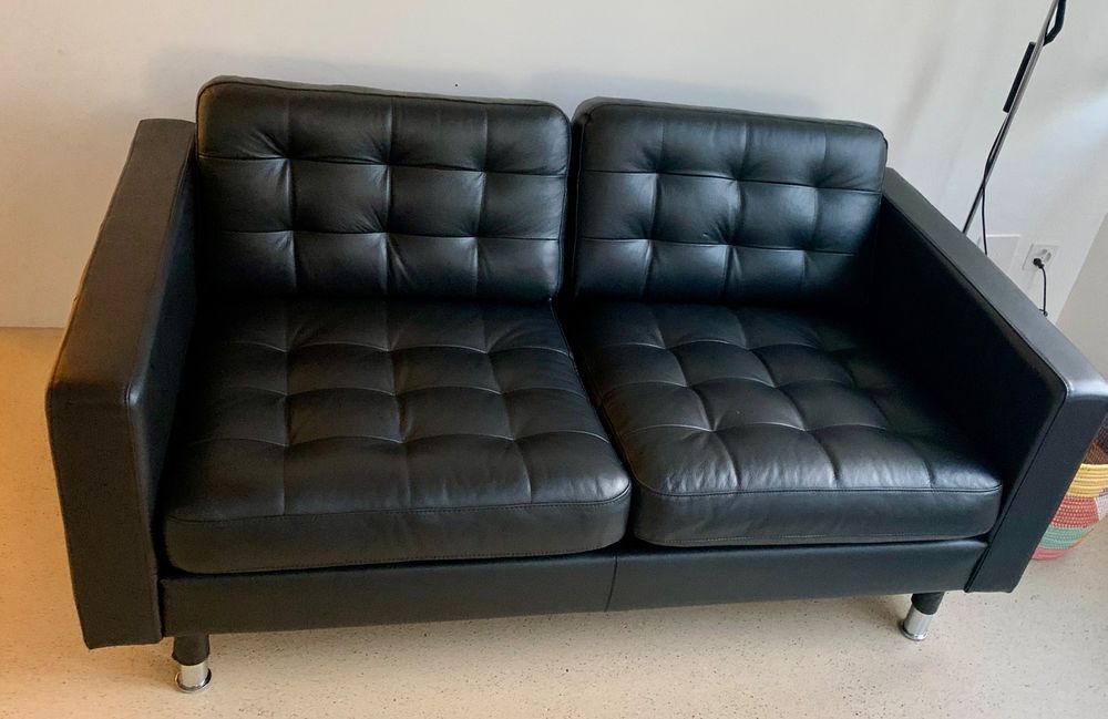 Schwarzes 2er-Ledersofa Landskrona von Ikea | Kaufen auf Ricardo