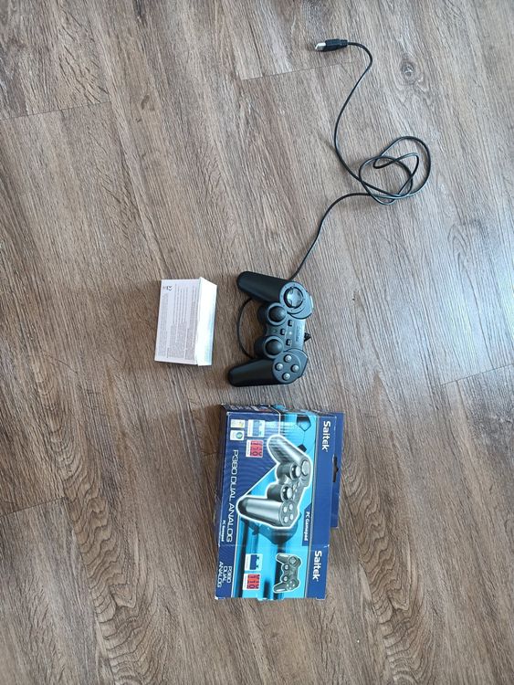 Saitek PC Gamepad USB (Gebraucht) in Dällikon für CHF 1 – mit Lieferung ...