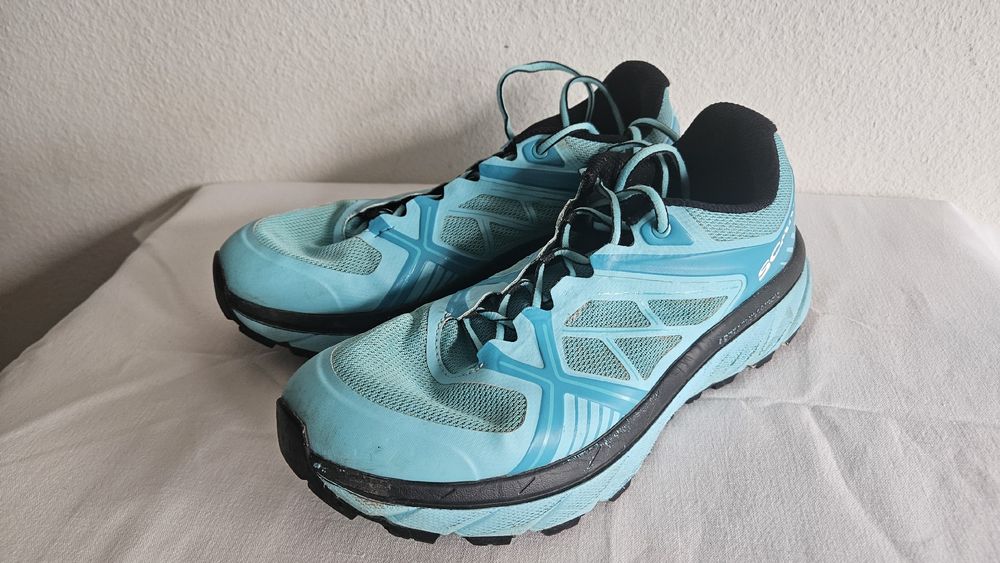 Scarpa Spin Infinity Damen Laufschuhe Gr. 40 (Gebraucht) in Ettingen ...