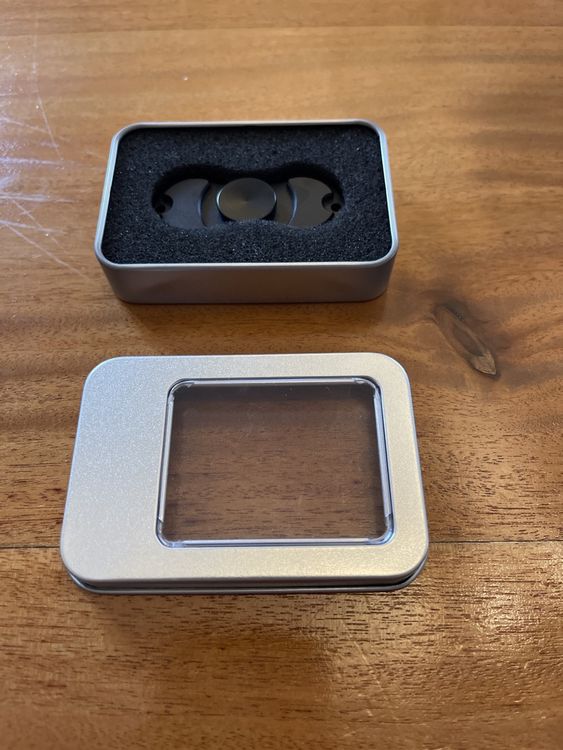 Fidget Spinner 2-Wing schwarz (Neu (gemäss Beschreibung)) in Zürich für ...