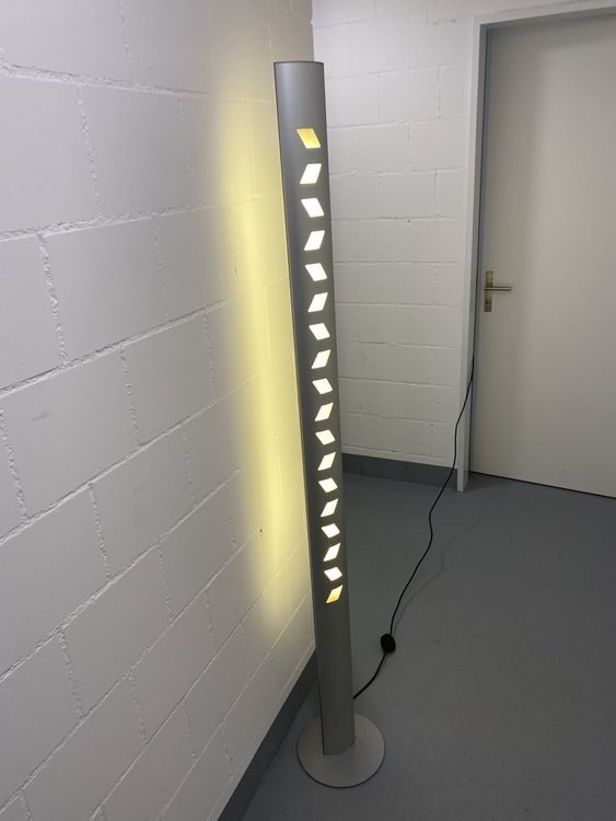 Stehlampe industrial chic grau (Gebraucht) in Steinhausen für CHF 39 – nur Abholung auf Ricardo ...
