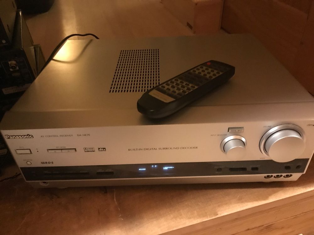 Panasonic AV Digital Receiver SA-HE75 mit Fernbedienung (Gebraucht) in ...