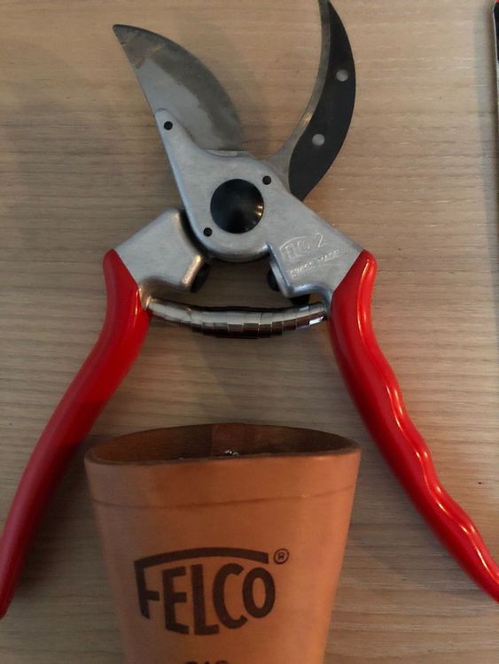 FELCO 2 Swiss Garten Baum Reb Schere | Kaufen auf Ricardo