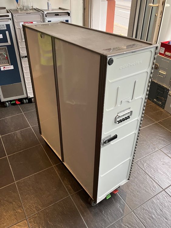 Edelweiss Fullsize Airline Trolley KSSU (Gebraucht) in für CHF 600 ...
