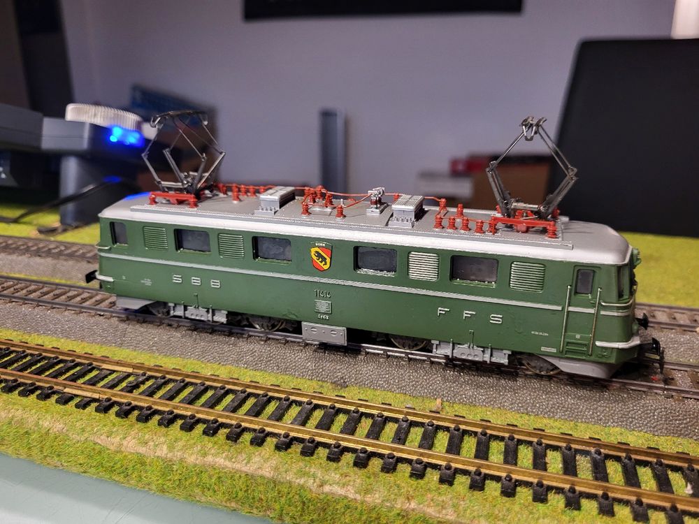 Märklin 3050 Ae 6/6 11414 Kt.Bern ESU MFX V5 AC Digital (Gebraucht) in ...