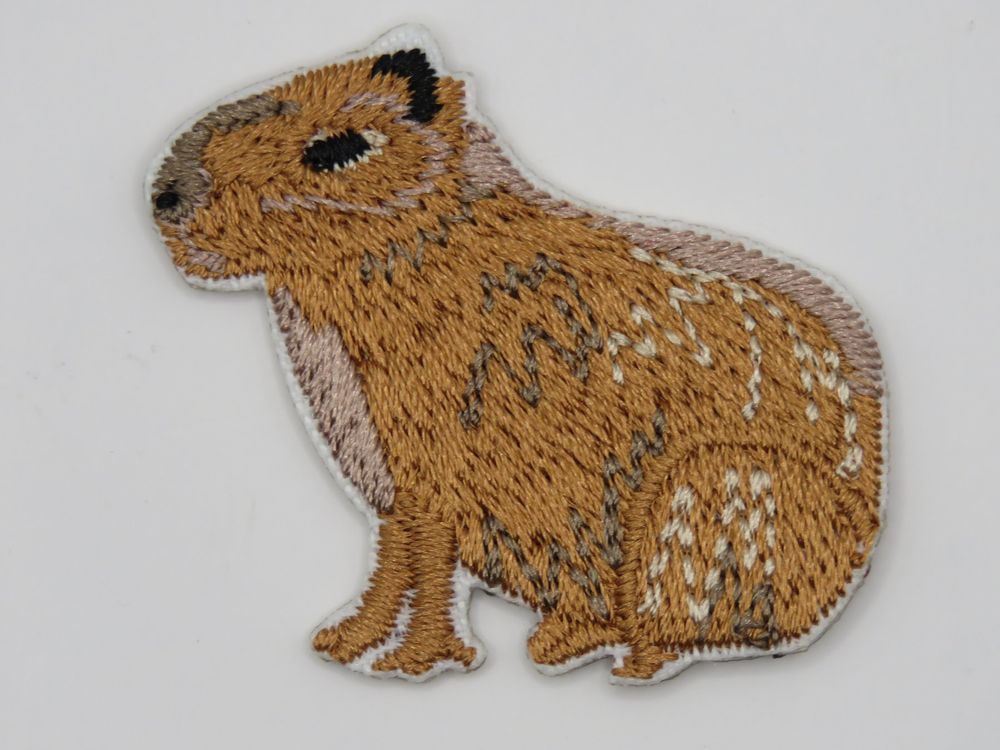 KAPIBARA - Aufnäher - Aufbügler - Stickerei - 4x3,5cm (Neu und ...